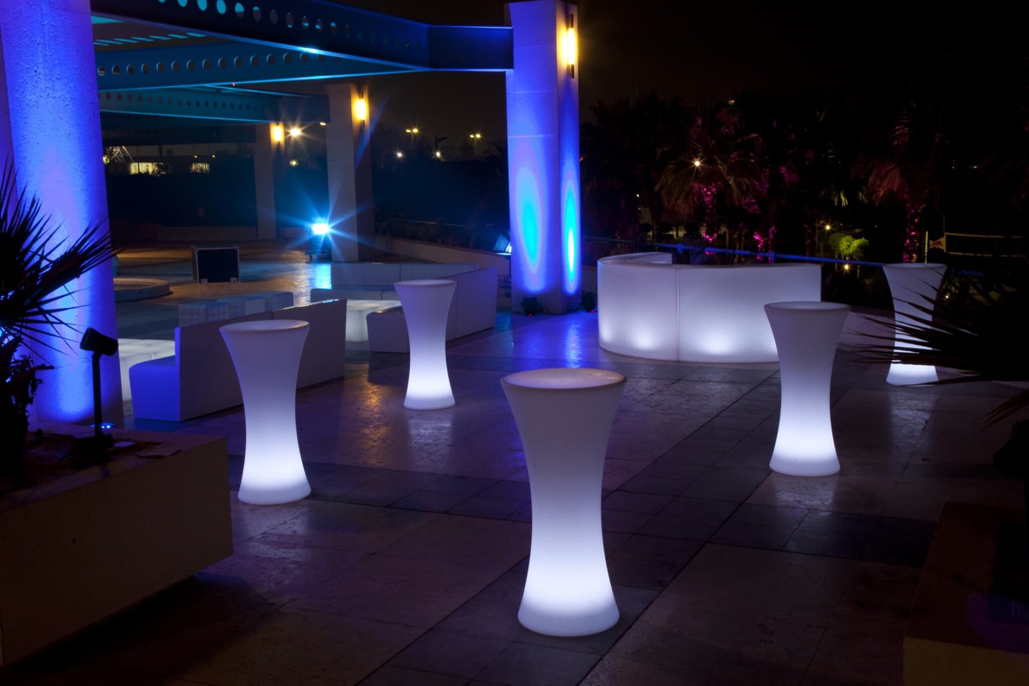 Premium LED Cocktail Tables for Events & Bars | Colorfuldeco