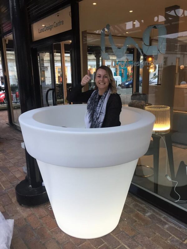 LED flower pots with remote control | modern top LED furniture company