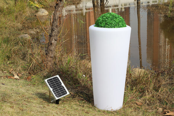 Solar Planters | Solar Power LED Garden Planters | Colorfuldeco