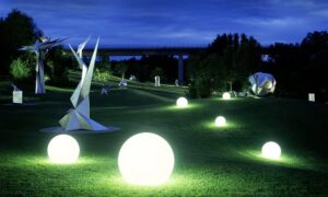 Outdoor Solar Light Balls for Garden | Eco-Friendly Garden Decor